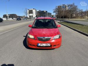 Red Mazda 2 2005 in Vilnius, with an engine capacity of 1.40 L and mileage of 176 thousand km for 380 €, photo 3 on AUTOMOTO.COM.LV