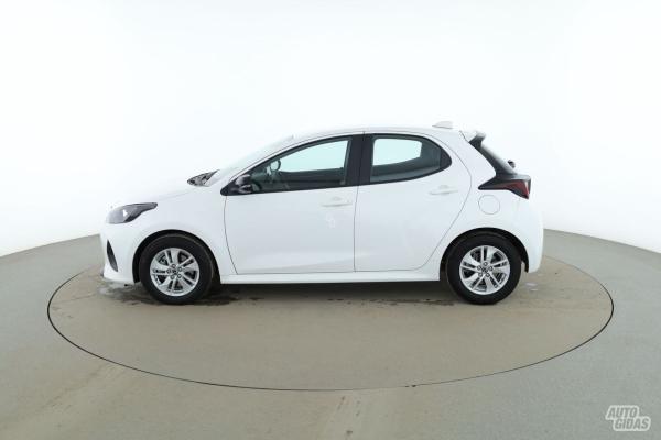 Balts Mazda 2 2024 Kauņa, ar dzinēja tilpumu 0.00 L un nobraukumu 11 tūkst. km par 23914 €, foto 2 vietnē AUTOMOTO.COM.LV
