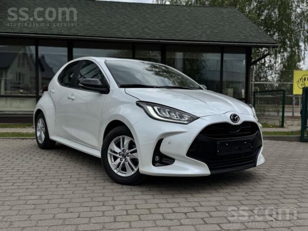 White Mazda 2 2025 in Tukums, with an engine capacity of 1.50 L and mileage of 32 thousand km for 17999 €, photo 4 on AUTOMOTO.COM.LV