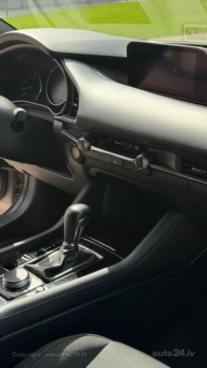 Smilšu krāsa Mazda 3 2022 Tallina, ar dzinēja tilpumu 2.00 L un nobraukumu 56 tūkst. km par 18999 €, foto 7 vietnē AUTOMOTO.COM.LV