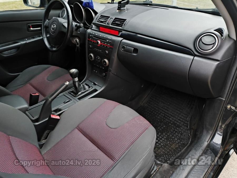 Melns Mazda 3 2004 Tallina, ar dzinēja tilpumu 1.60 L un nobraukumu 260 tūkst. km par 999 €, foto 9 vietnē AUTOMOTO.COM.LV