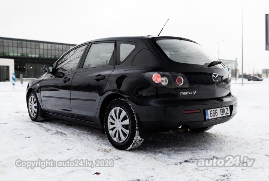 Black Mazda 3 2007 in Tallinn, with an engine capacity of 1.60 L and mileage of 129 thousand km for 2998 €, photo 4 on AUTOMOTO.COM.LV