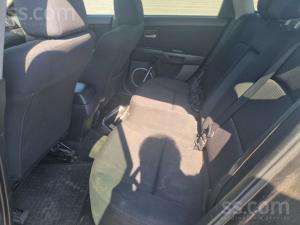 Black Mazda 3 2007 in Riga, with an engine capacity of 1.60 L and mileage of 267 thousand km for 700 €, photo 4 on AUTOMOTO.COM.LV