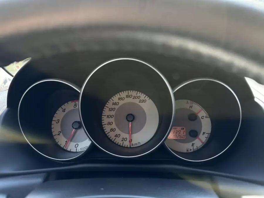 Black Mazda 3 2007 in Riga, with an engine capacity of 1.60 L and mileage of 230 thousand km for 990 €, photo 21 on AUTOMOTO.COM.LV