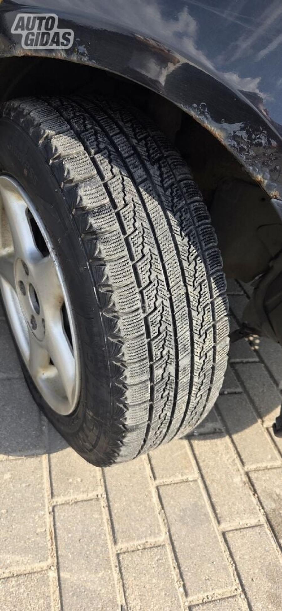Melns Mazda 3 2007 Šauļi, ar dzinēja tilpumu 1.60 L un nobraukumu 163 tūkst. km par 750 €, foto 10 vietnē AUTOMOTO.COM.LV