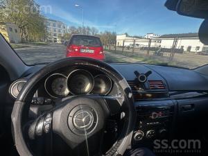Черный Мазда 3 2008 в Рига, объемом двигателя 1.60 л и пробегом 263 тыс. км за 800 €, фото 3 на AUTOMOTO.COM.LV