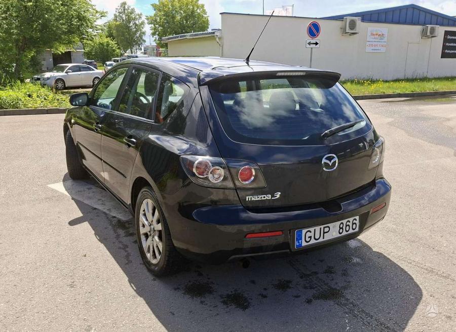 Черный Мазда 3 2008 в Клайпеда, объемом двигателя 1.60 л и пробегом 169 тыс. км за 1250 €, фото 3 на AUTOMOTO.COM.LV