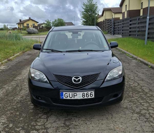 Black Mazda 3 2008 in Klaipeda, with an engine capacity of 1.60 L and mileage of 169 thousand km for 1250 €, photo 4 on AUTOMOTO.COM.LV