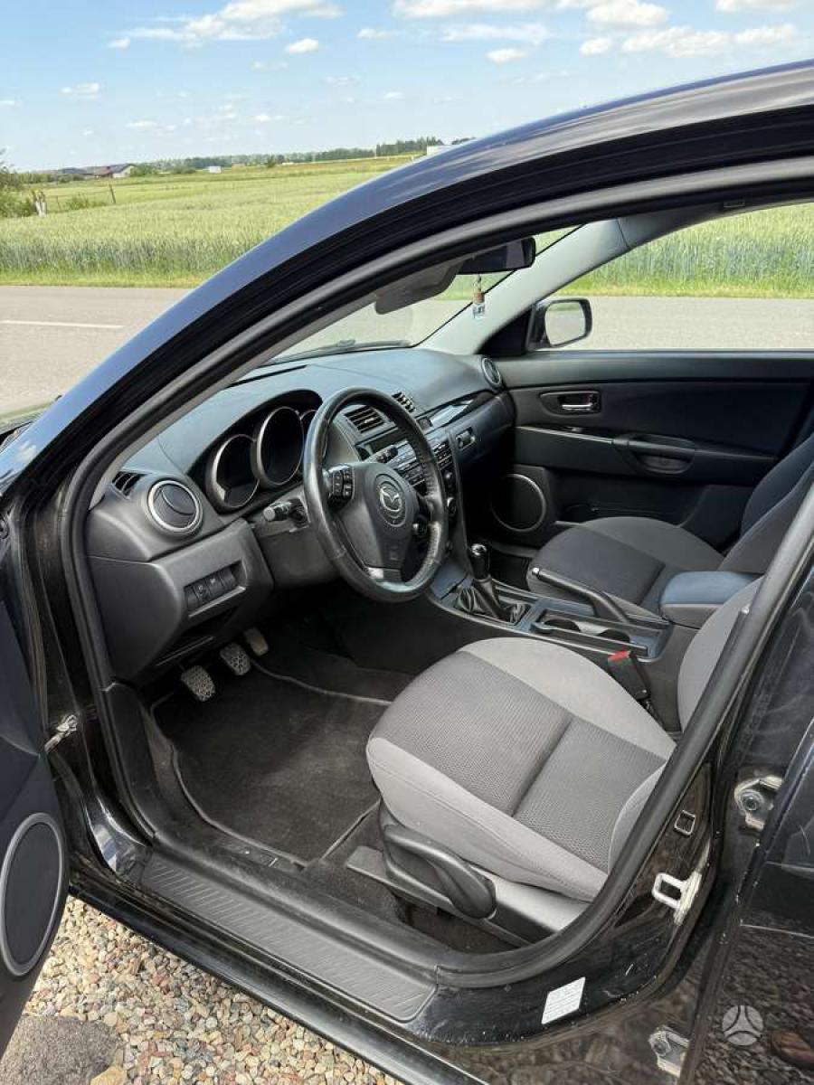 Melns Mazda 3 2008 Kauņa, ar dzinēja tilpumu 1.60 L un nobraukumu 299 tūkst. km par 950 €, foto 14 vietnē AUTOMOTO.COM.LV