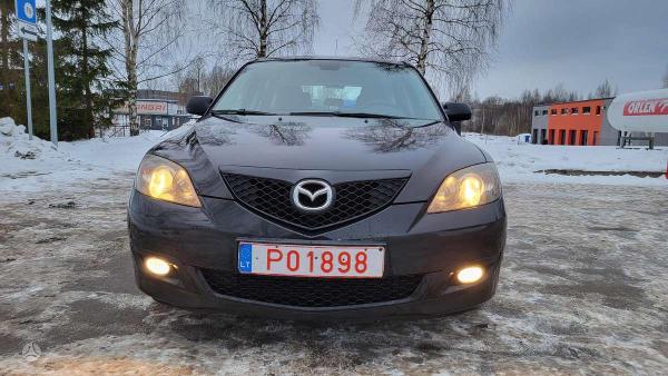 Black Mazda 3 2009 in Siauliai, with an engine capacity of 1.56 L and mileage of 233 thousand km for 2149 €, photo 2 on AUTOMOTO.COM.LV