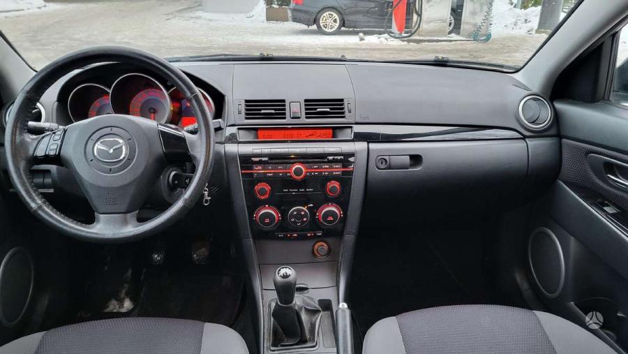 Melns Mazda 3 2009 Šauļi, ar dzinēja tilpumu 1.56 L un nobraukumu 233 tūkst. km par 2149 €, foto 19 vietnē AUTOMOTO.COM.LV