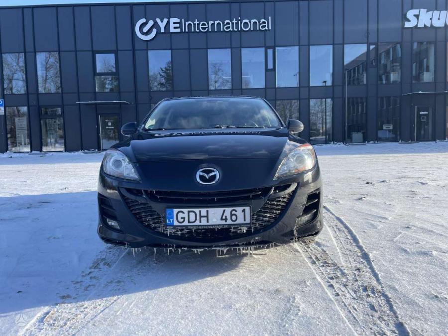 Melns Mazda 3 2009 Viļņa, ar dzinēja tilpumu 2.18 L un nobraukumu 209 tūkst. km par 2450 €, foto 2 vietnē AUTOMOTO.COM.LV