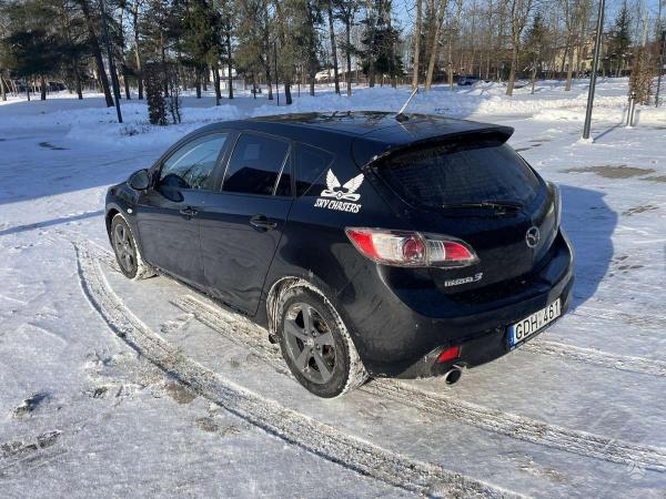 Melns Mazda 3 2009 Viļņa, ar dzinēja tilpumu 2.18 L un nobraukumu 209 tūkst. km par 2450 €, foto 6 vietnē AUTOMOTO.COM.LV