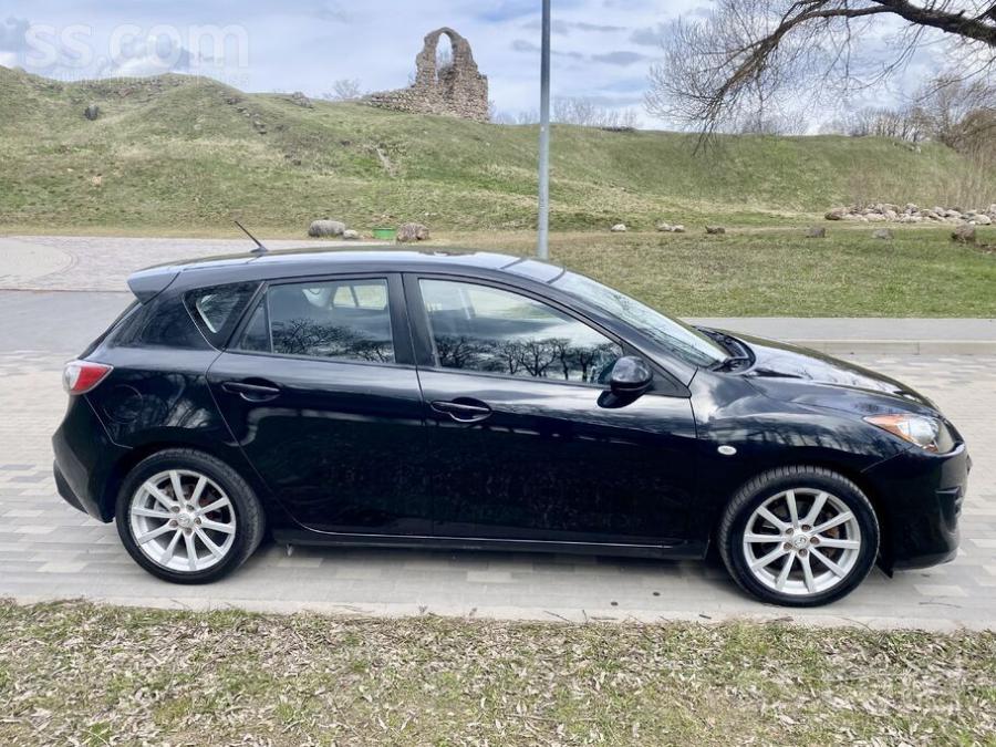 Melns Mazda 3 2009 Rēzekne, ar dzinēja tilpumu 2.20 L un nobraukumu 0 tūkst. km par 2250 €, foto 5 vietnē AUTOMOTO.COM.LV