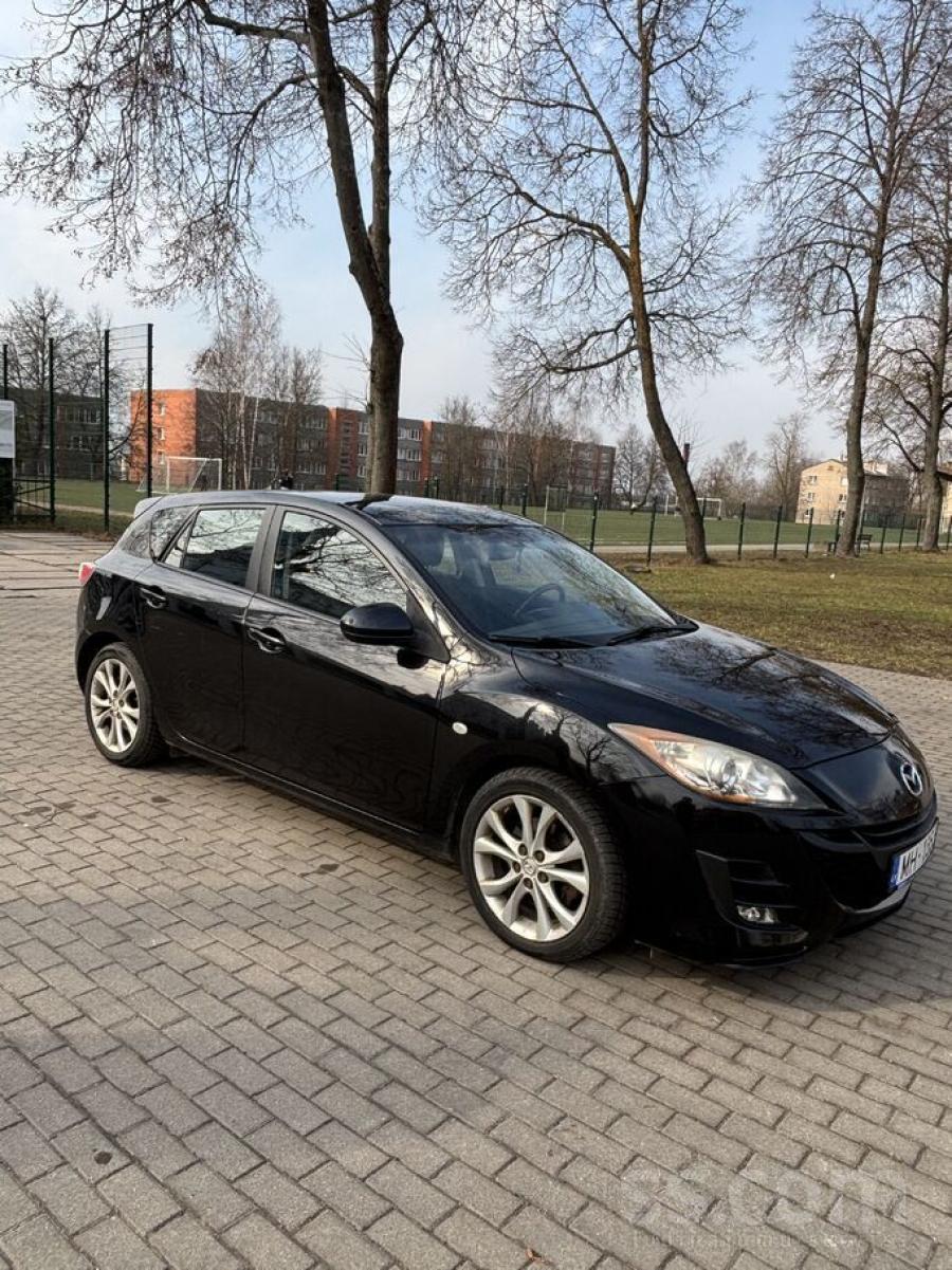 Black Mazda 3 2009 in Daugavpils, with an engine capacity of 2.20 L and mileage of 187 thousand km for 2000 €, photo 1 on AUTOMOTO.COM.LV