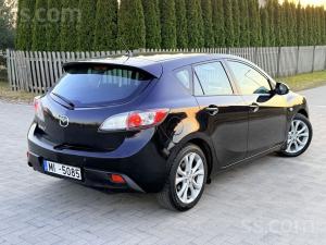 Black Mazda 3 2010 in Riga, with an engine capacity of 1.60 L and mileage of 292 thousand km for 2050 €, photo 4 on AUTOMOTO.COM.LV