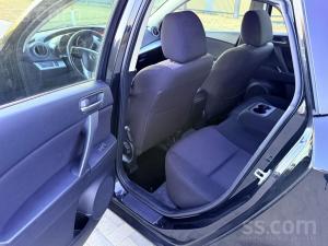 Black Mazda 3 2010 in Riga, with an engine capacity of 1.60 L and mileage of 292 thousand km for 2050 €, photo 10 on AUTOMOTO.COM.LV