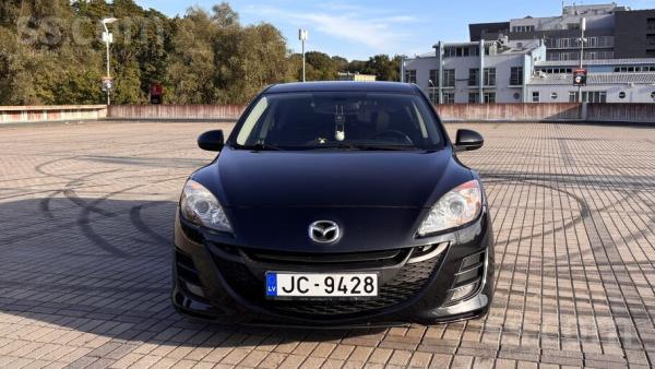 Melns Mazda 3 2010 Rīga, ar dzinēja tilpumu 2.00 L un nobraukumu 182 tūkst. km par 3000 €, foto 1 vietnē AUTOMOTO.COM.LV