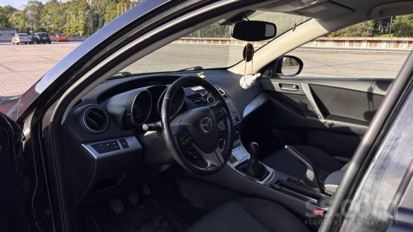 Melns Mazda 3 2010 Rīga, ar dzinēja tilpumu 2.00 L un nobraukumu 182 tūkst. km par 3000 €, foto 7 vietnē AUTOMOTO.COM.LV