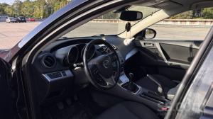 Melns Mazda 3 2010 Rīga, ar dzinēja tilpumu 2.00 L un nobraukumu 182 tūkst. km par 3000 €, foto 7 vietnē AUTOMOTO.COM.LV