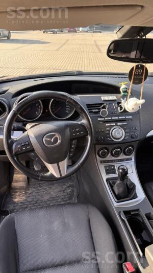Melns Mazda 3 2010 Rīga, ar dzinēja tilpumu 2.00 L un nobraukumu 182 tūkst. km par 3000 €, foto 8 vietnē AUTOMOTO.COM.LV