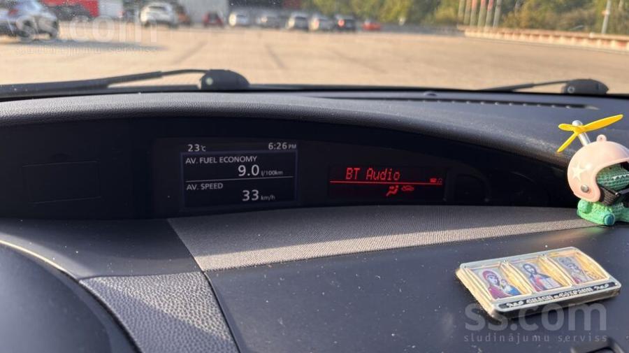 Melns Mazda 3 2010 Rīga, ar dzinēja tilpumu 2.00 L un nobraukumu 182 tūkst. km par 3000 €, foto 10 vietnē AUTOMOTO.COM.LV