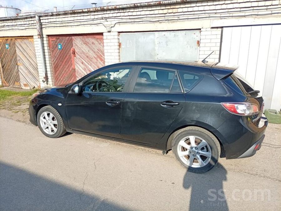 Черный Мазда 3 2010 в Рига, объемом двигателя 1.60 л и пробегом 269 тыс. км за 2650 €, фото 3 на AUTOMOTO.COM.LV