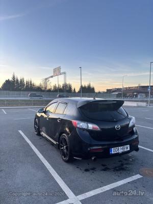 Black Mazda 3 2011 in Tallinn, with an engine capacity of 2.30 L and mileage of 0 thousand km for 7290 €, photo 4 on AUTOMOTO.COM.LV