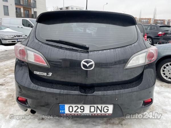 Melns Mazda 3 2013 Tallina, ar dzinēja tilpumu 1.60 L un nobraukumu 288 tūkst. km par 3450 €, foto 6 vietnē AUTOMOTO.COM.LV