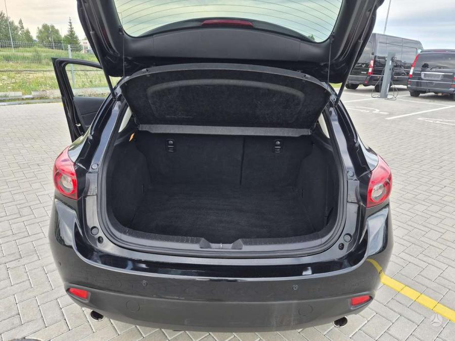 Melns Mazda 3 2013 Tauragė, ar dzinēja tilpumu 2.19 L un nobraukumu 177 tūkst. km par 4300 €, foto 13 vietnē AUTOMOTO.COM.LV