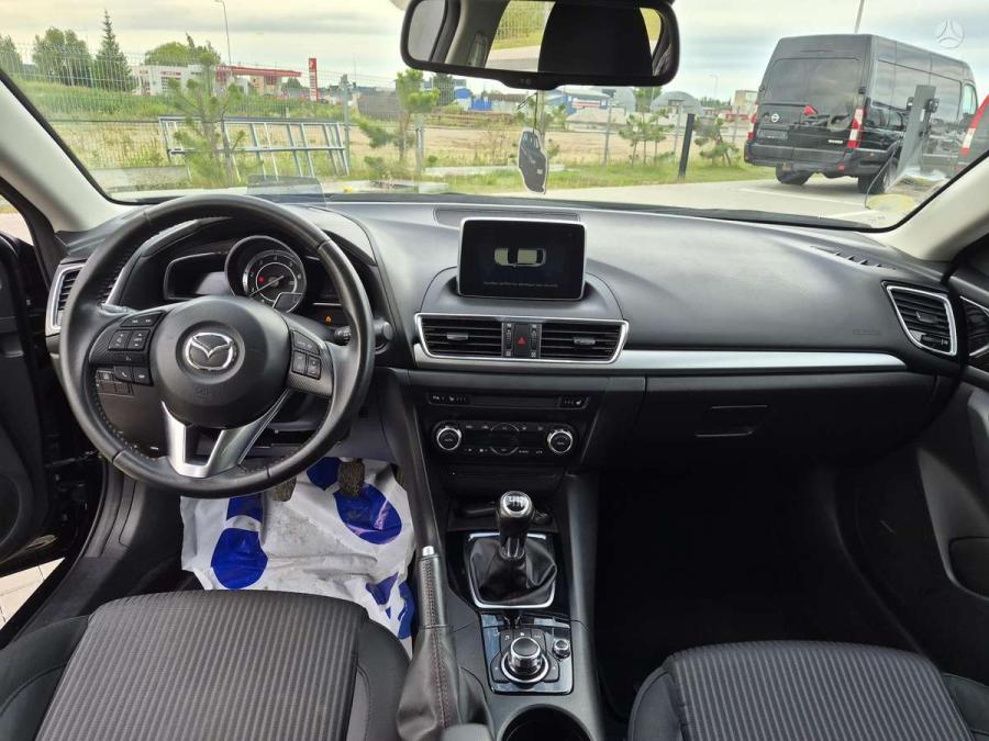 Melns Mazda 3 2013 Tauragė, ar dzinēja tilpumu 2.19 L un nobraukumu 177 tūkst. km par 4300 €, foto 14 vietnē AUTOMOTO.COM.LV
