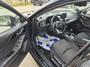 Melns Mazda 3 2013 Tauragė, ar dzinēja tilpumu 2.19 L un nobraukumu 177 tūkst. km par 4300 €, foto 16 vietnē AUTOMOTO.COM.LV