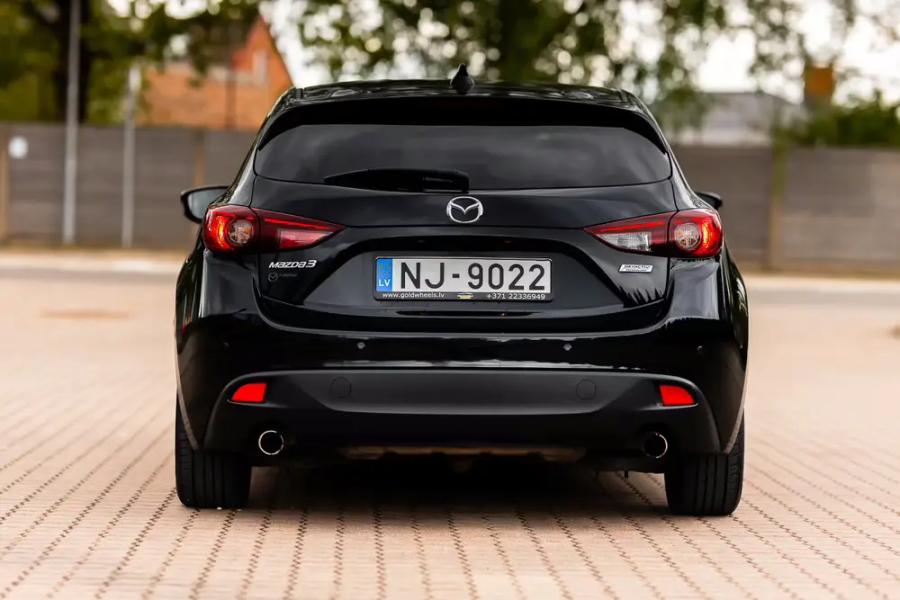 Melns Mazda 3 2014 Jelgava, ar dzinēja tilpumu 2.20 L un nobraukumu 262 tūkst. km par 6200 €, foto 7 vietnē AUTOMOTO.COM.LV