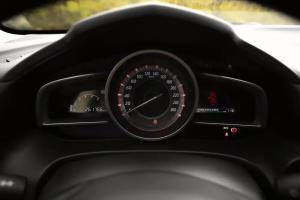 Melns Mazda 3 2014 Jelgava, ar dzinēja tilpumu 2.20 L un nobraukumu 262 tūkst. km par 6200 €, foto 10 vietnē AUTOMOTO.COM.LV