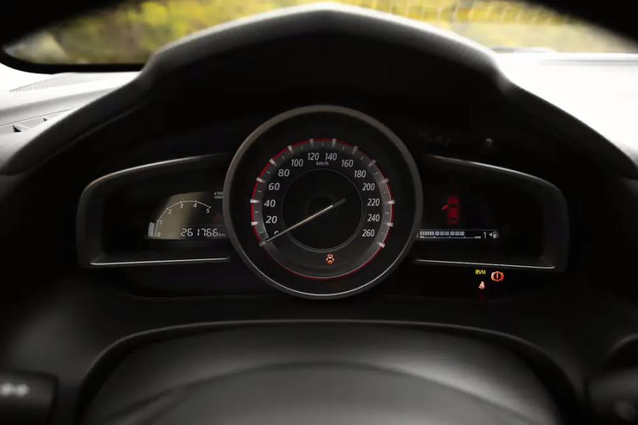 Melns Mazda 3 2014 Jelgava, ar dzinēja tilpumu 2.20 L un nobraukumu 262 tūkst. km par 6200 €, foto 10 vietnē AUTOMOTO.COM.LV
