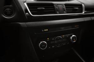 Melns Mazda 3 2014 Jelgava, ar dzinēja tilpumu 2.20 L un nobraukumu 262 tūkst. km par 6200 €, foto 13 vietnē AUTOMOTO.COM.LV