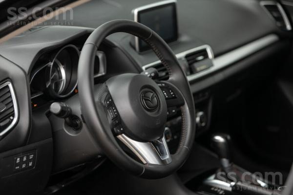 Black Mazda 3 2014 in Jurmala, with an engine capacity of 2.20 L and mileage of 137 thousand km for 6500 €, photo 11 on AUTOMOTO.COM.LV