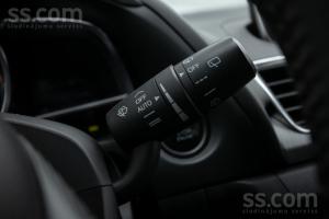 Black Mazda 3 2014 in Jelgava, with an engine capacity of 2.20 L and mileage of 136 thousand km for 6690 €, photo 15 on AUTOMOTO.COM.LV