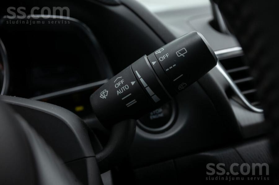 Black Mazda 3 2014 in Jelgava, with an engine capacity of 2.20 L and mileage of 136 thousand km for 6690 €, photo 15 on AUTOMOTO.COM.LV