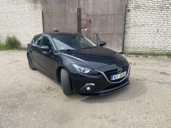 Melns Mazda 3 2015 Cēsis, ar dzinēja tilpumu 2.20 L un nobraukumu 258 tūkst. km par 5900 €, foto 4 vietnē AUTOMOTO.COM.LV