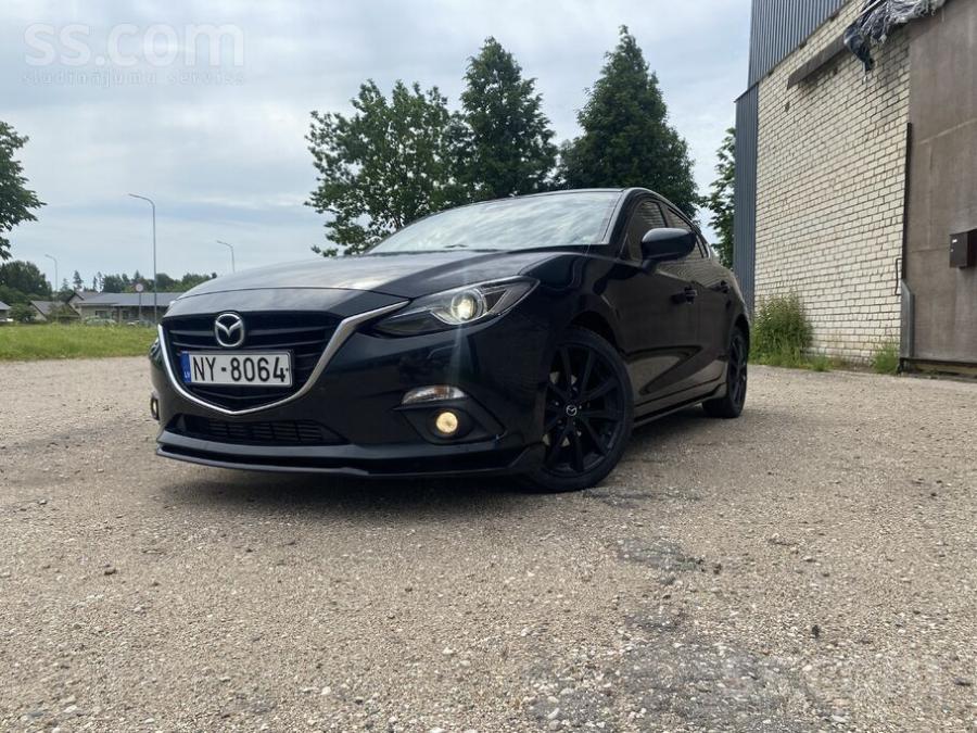 Melns Mazda 3 2015 Cēsis, ar dzinēja tilpumu 2.20 L un nobraukumu 258 tūkst. km par 5700 €, foto 1 vietnē AUTOMOTO.COM.LV