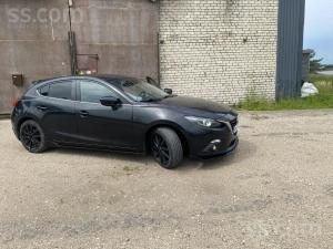 Melns Mazda 3 2015 Cēsis, ar dzinēja tilpumu 2.20 L un nobraukumu 258 tūkst. km par 5700 €, foto 4 vietnē AUTOMOTO.COM.LV