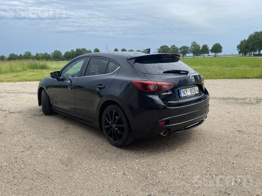 Melns Mazda 3 2015 Cēsis, ar dzinēja tilpumu 2.20 L un nobraukumu 258 tūkst. km par 5700 €, foto 6 vietnē AUTOMOTO.COM.LV