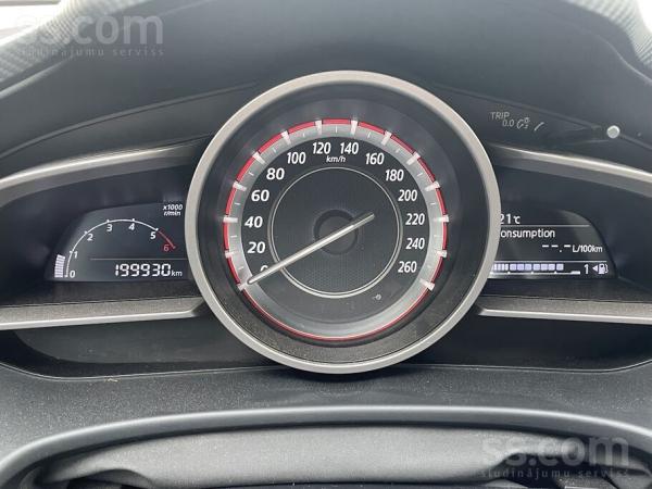 Melns Mazda 3 2015 Cēsis, ar dzinēja tilpumu 2.20 L un nobraukumu 200 tūkst. km par 6200 €, foto 6 vietnē AUTOMOTO.COM.LV