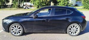 Black Mazda 3 2016 in Vilnius, with an engine capacity of 2.19 L and mileage of 133 thousand km for 6350 €, photo 5 on AUTOMOTO.COM.LV