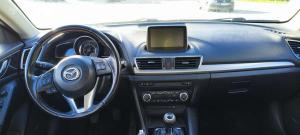Black Mazda 3 2016 in Vilnius, with an engine capacity of 2.19 L and mileage of 133 thousand km for 6350 €, photo 13 on AUTOMOTO.COM.LV