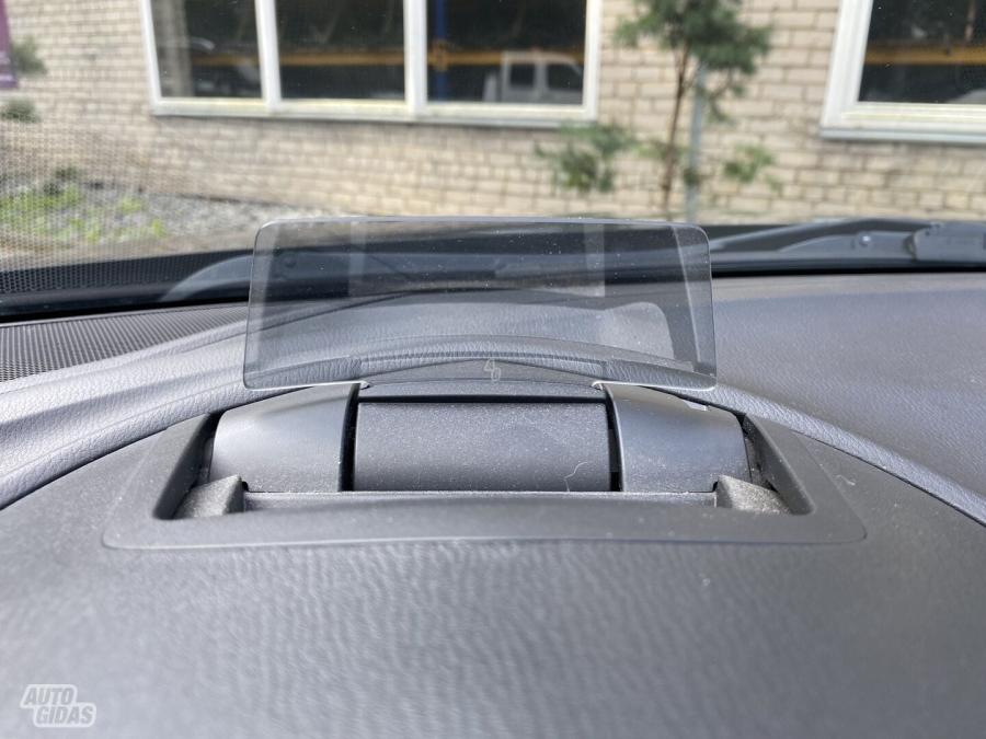 Black Mazda 3 2018 in Sveicarija, with an engine capacity of 2.20 L and mileage of 195 thousand km for 4900 €, photo 10 on AUTOMOTO.COM.LV