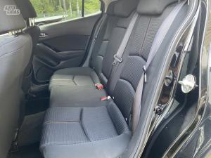 Black Mazda 3 2018 in Sveicarija, with an engine capacity of 2.20 L and mileage of 195 thousand km for 4900 €, photo 27 on AUTOMOTO.COM.LV