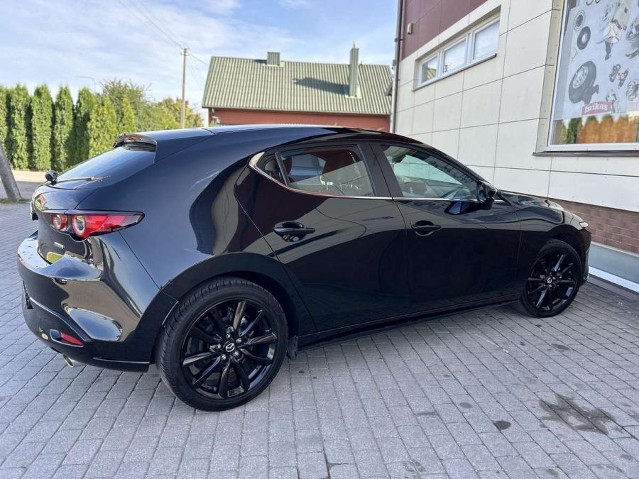 Black Mazda 3 2024 in Kretinga, with an engine capacity of 2.50 L and mileage of 44 thousand km for 17399 €, photo 13 on AUTOMOTO.COM.LV