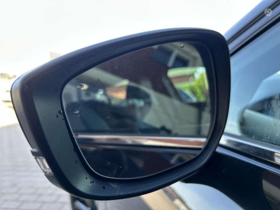 Black Mazda 3 2024 in Kretinga, with an engine capacity of 2.50 L and mileage of 44 thousand km for 17399 €, photo 29 on AUTOMOTO.COM.LV